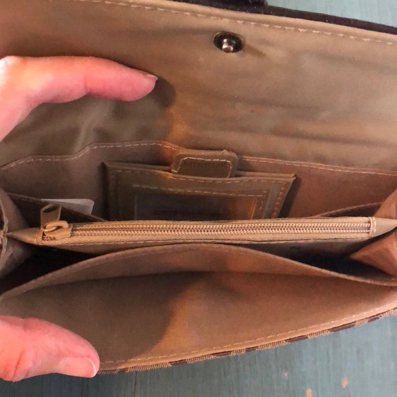 Bags | Wallet | Poshmark